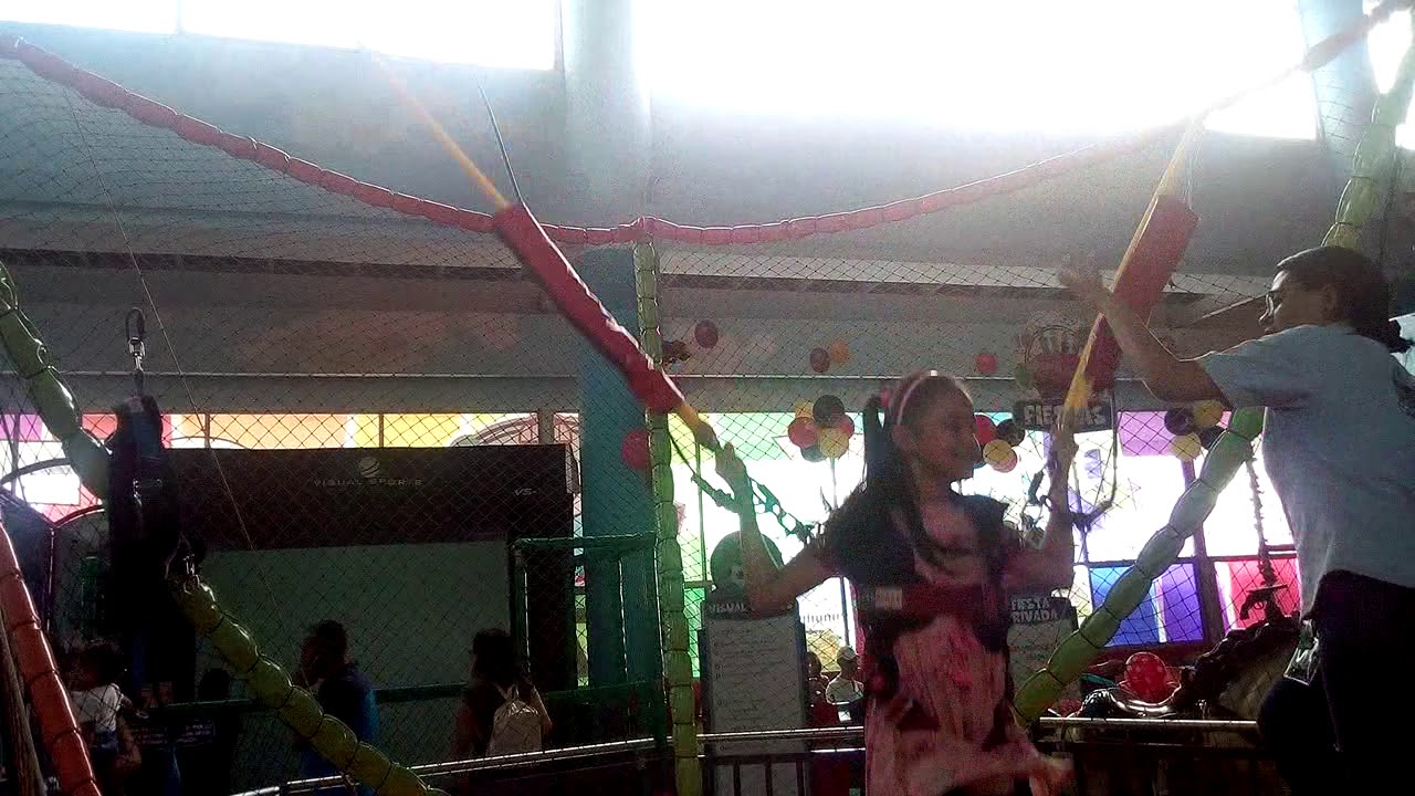 Quiero. Saltar - YouTube