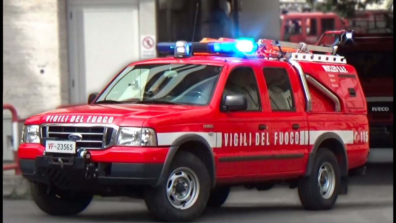 [RARE] Partenza CA/SAF Ranger + AF/COMBI VM 90 Vigili del Fuoco Comando ...