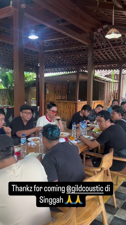 TIM GC SEDANG MAKAN DI BANYUWANGI #gilgasahid #happyasmara - YouTube
