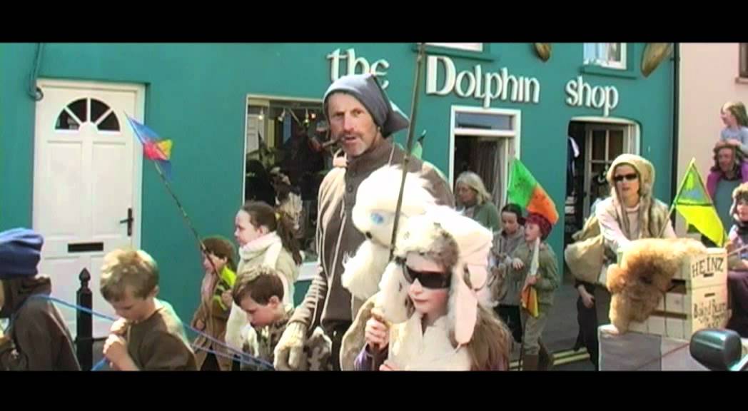 Dingle, Ireland - May Day Festival - Feile na Bealtaine - YouTube
