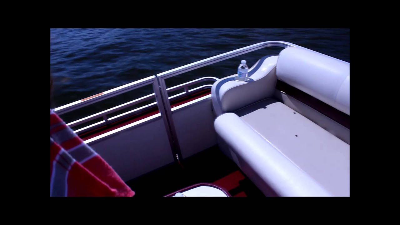 Spider Boat Ride - YouTube