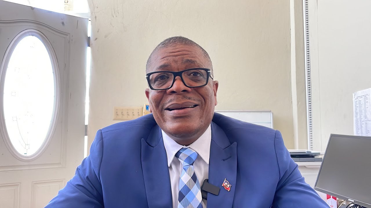 Komisè Ronald Richemond ak Lapolis Aux Cayes frape fò…yo mare kou krab ...