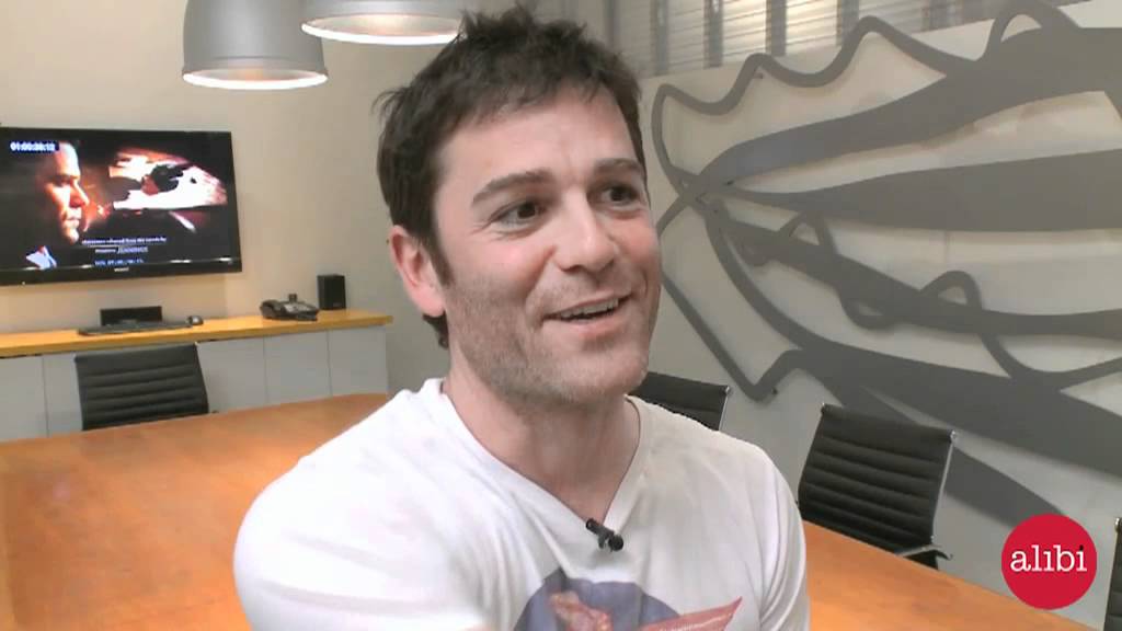 Murdoch Mysteries - Yannick Bisson (Pauline C) - YouTube