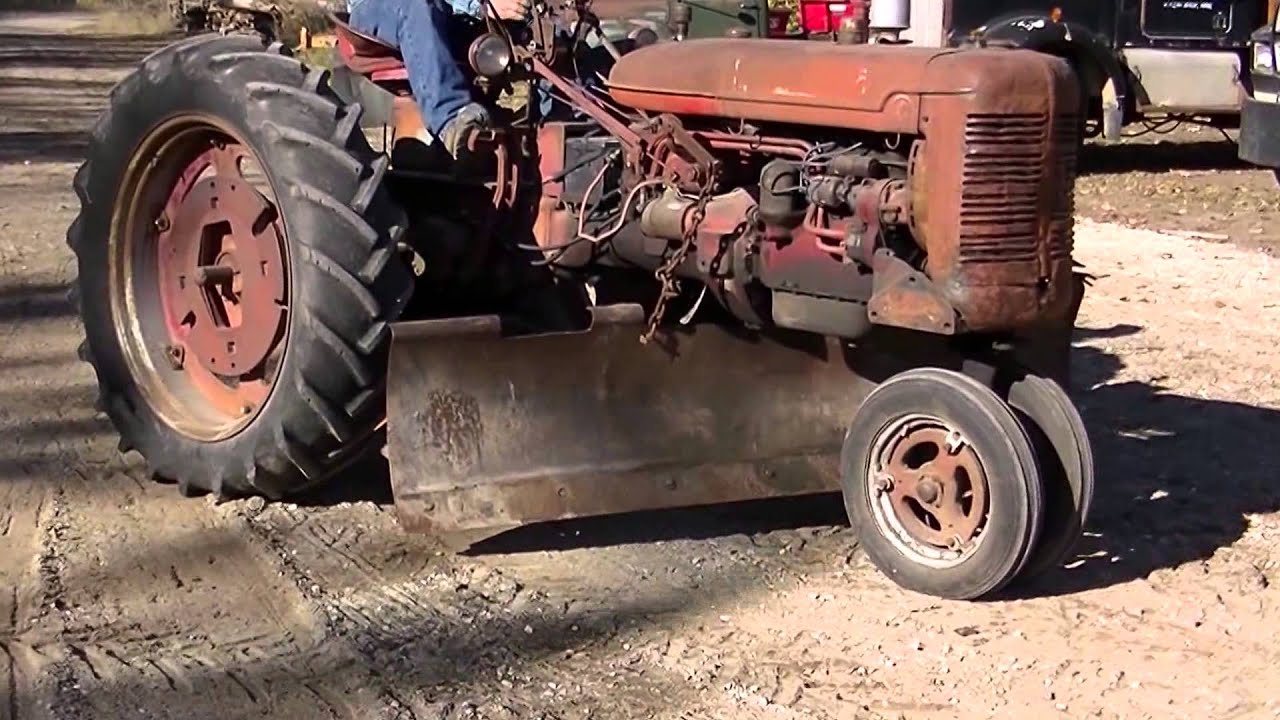 Farmall C Tractor with Blade - YouTube