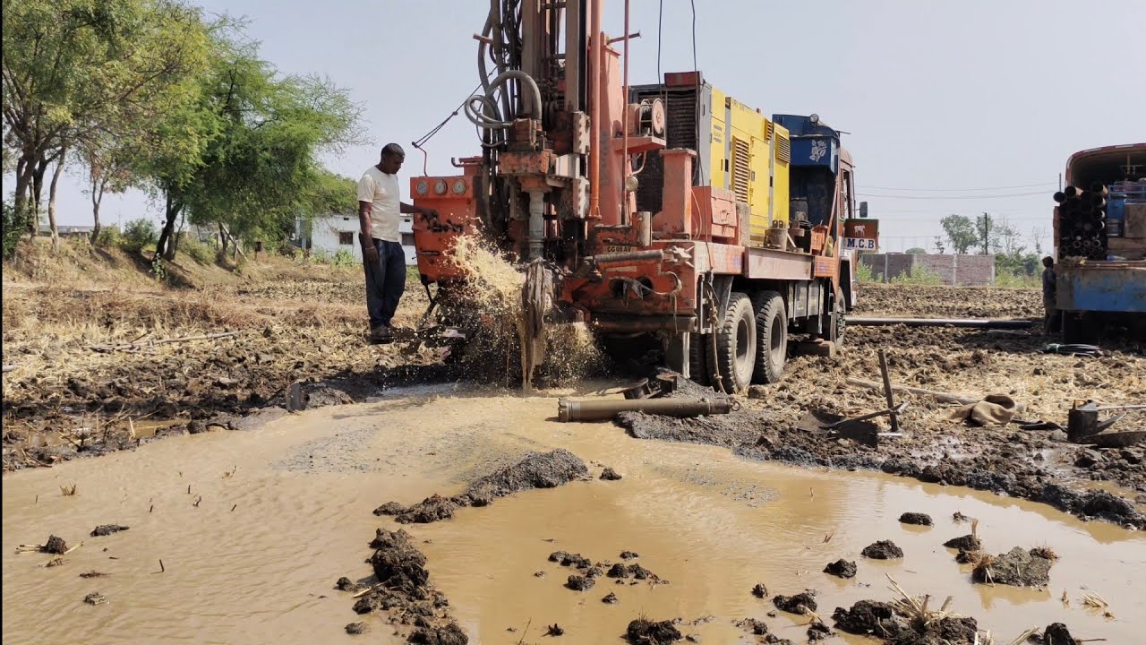 Bore well drilling 50hp motor water | Village Borewell Point | 50Hp Journey Of Water - YouTube