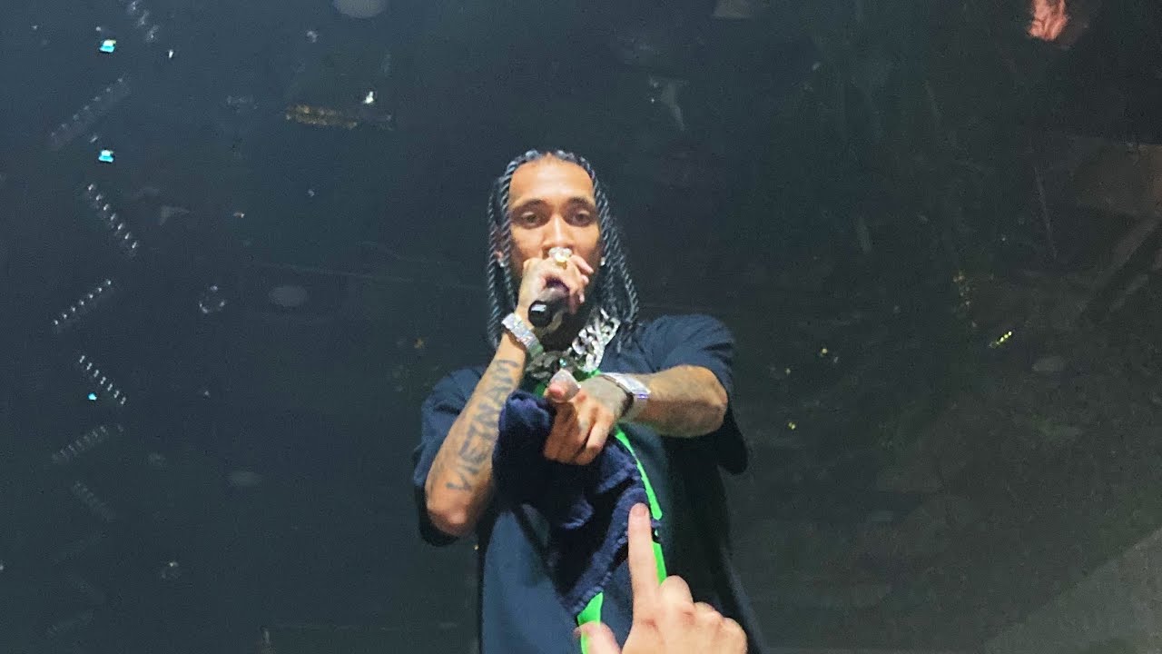 Tyga - Taste (Live at Port Du Soleil in Gothenburg, Sweden) 10/08/22 ...