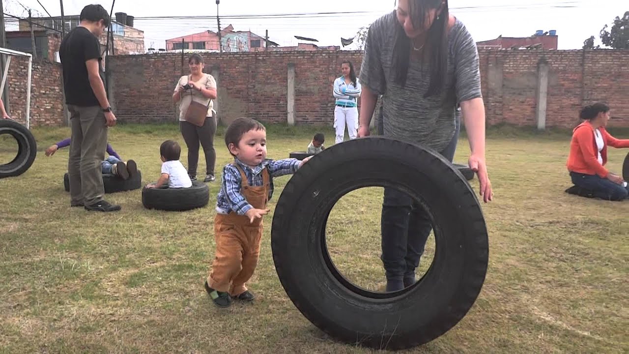 Participantes de las 1ras Olimpiadas Bebes - YouTube