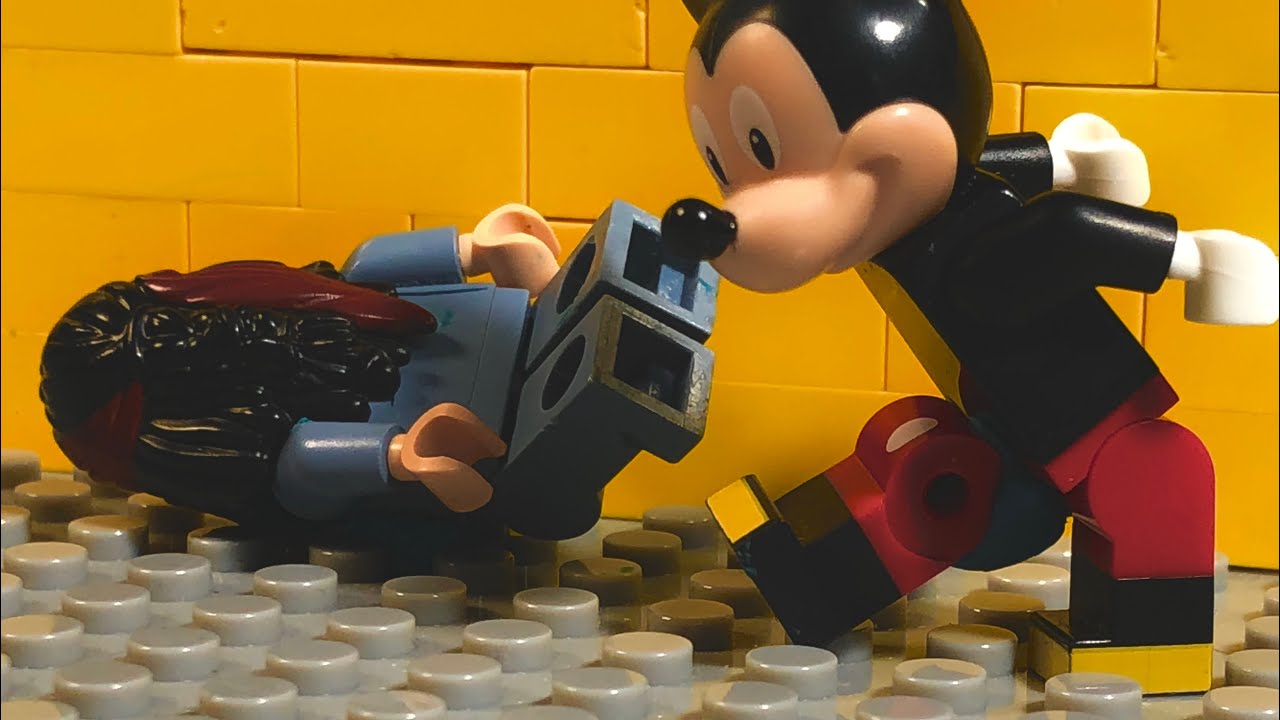 Mickey Mouse *kicks man*!?!?! - YouTube