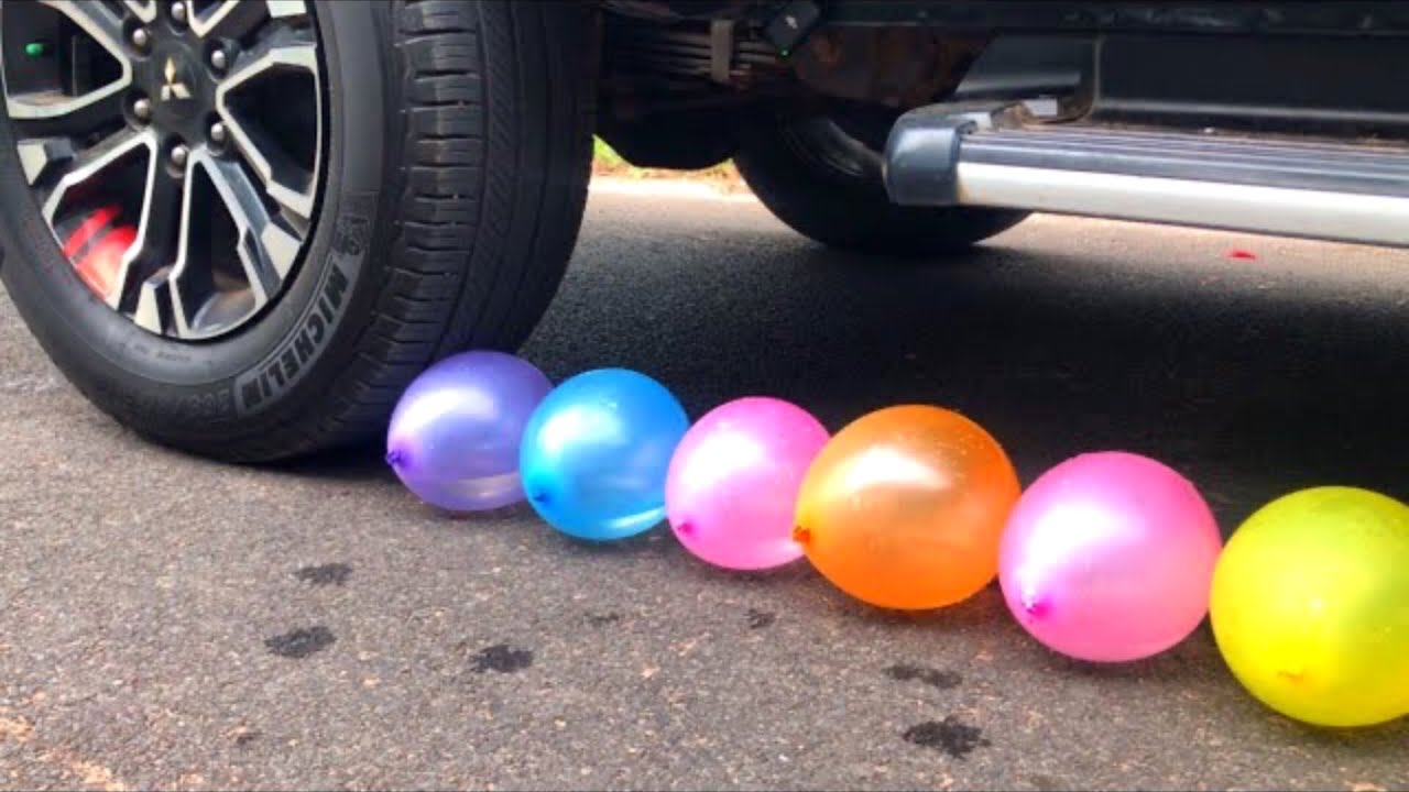 Crushing! Stepping on balloons by car wheels - YouTube