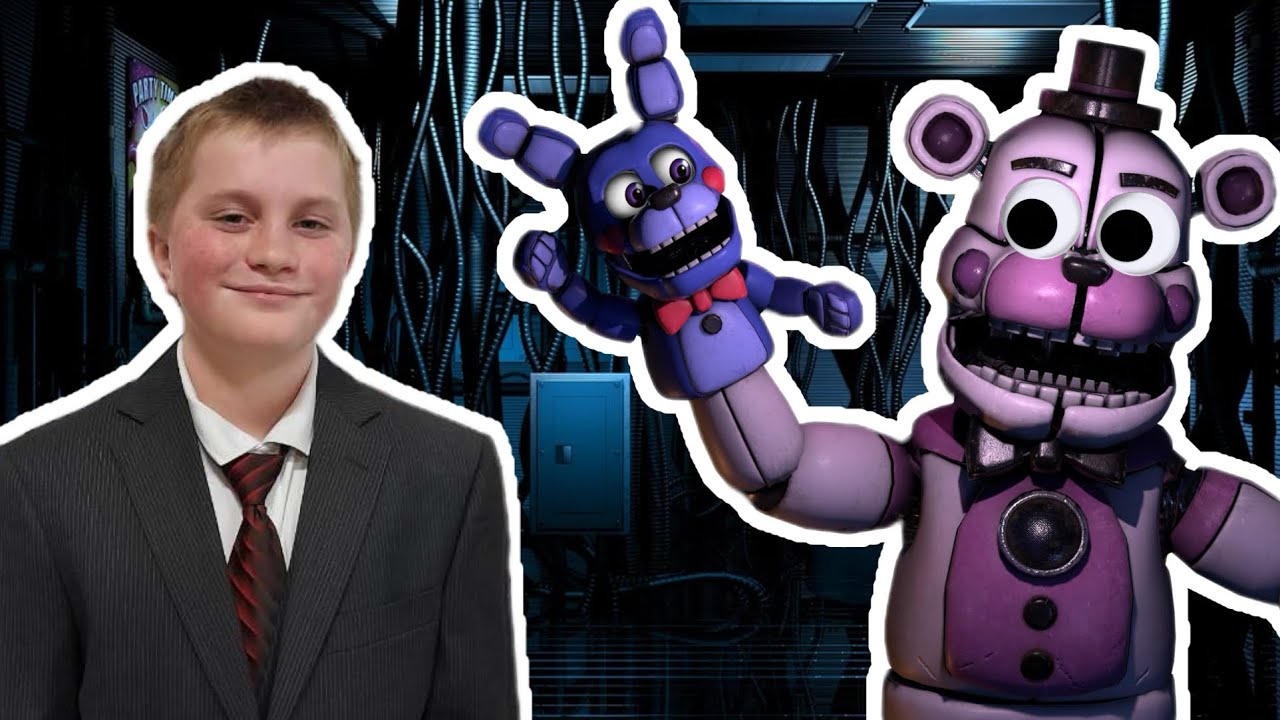 12-Year-Old Brother Plays FNAF VR - *I Fear For His Life* - YouTube