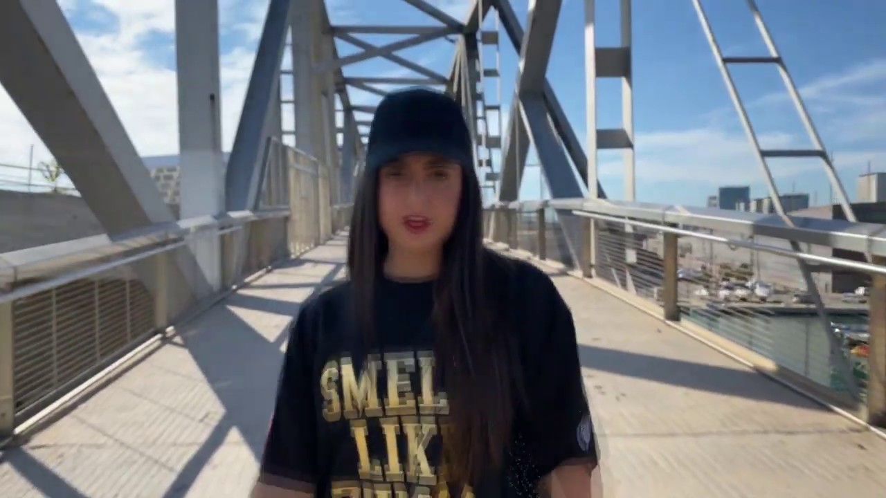 YUMMY -JUSTIN BIEBER | ZUMBA®FITNESS | CRISTINA MARTOS - YouTube
