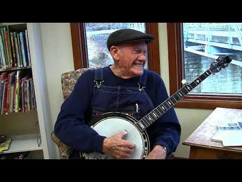 LEE SEXTON Appalachian Banjo Legend - YouTube