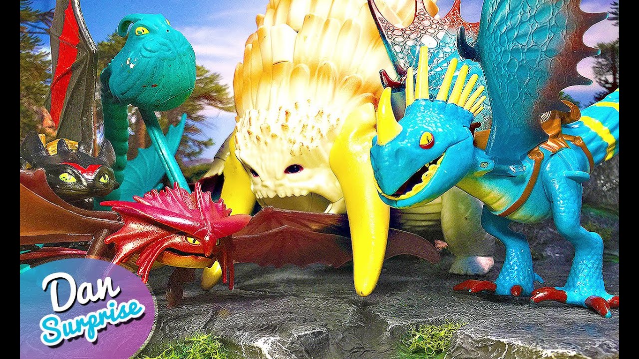 8 Awesome How-To-Train-Your-Dragon Toys! - YouTube