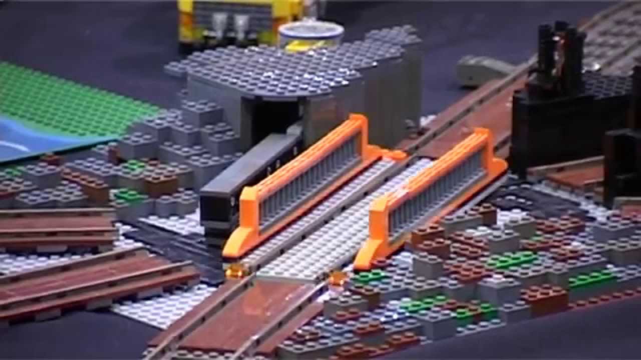 Automated Lego train turntable - YouTube