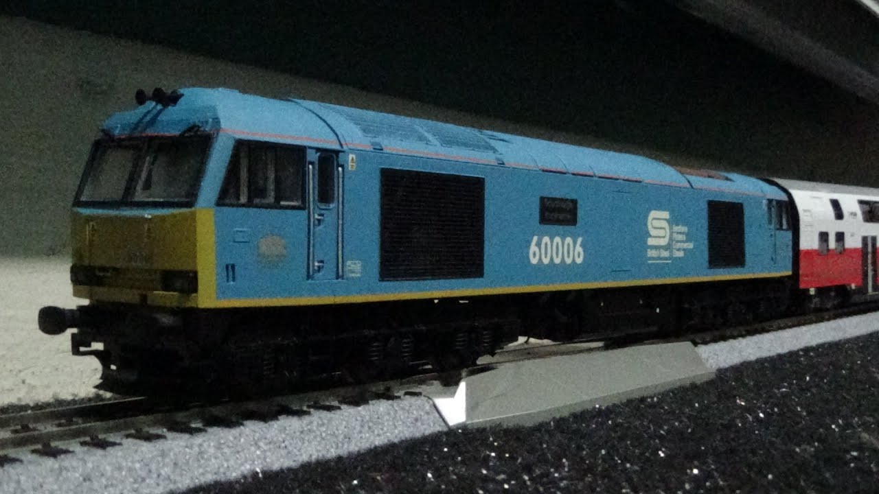 Hornby | Class 60 Diesel Locomotive | 60006 EWS British Steel | OO ...