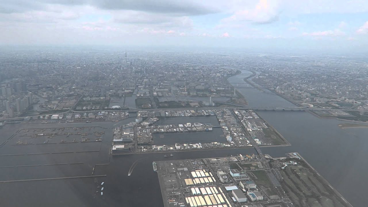 [B747]Takeoff Haneda 34R LH717 B747-8羽田34R離陸(16'28")2015 - YouTube