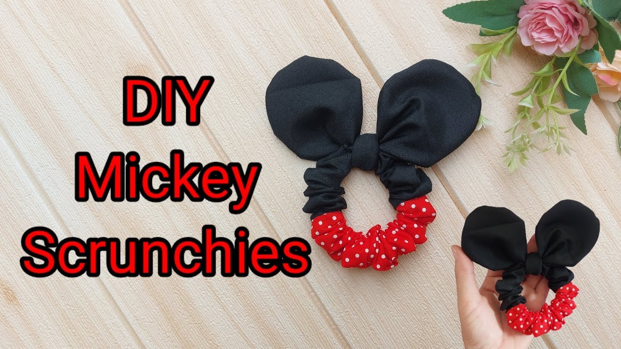 DIY Mickey Mouse Scrunchies. // How to make Mickey Mouse Scrunchies ...