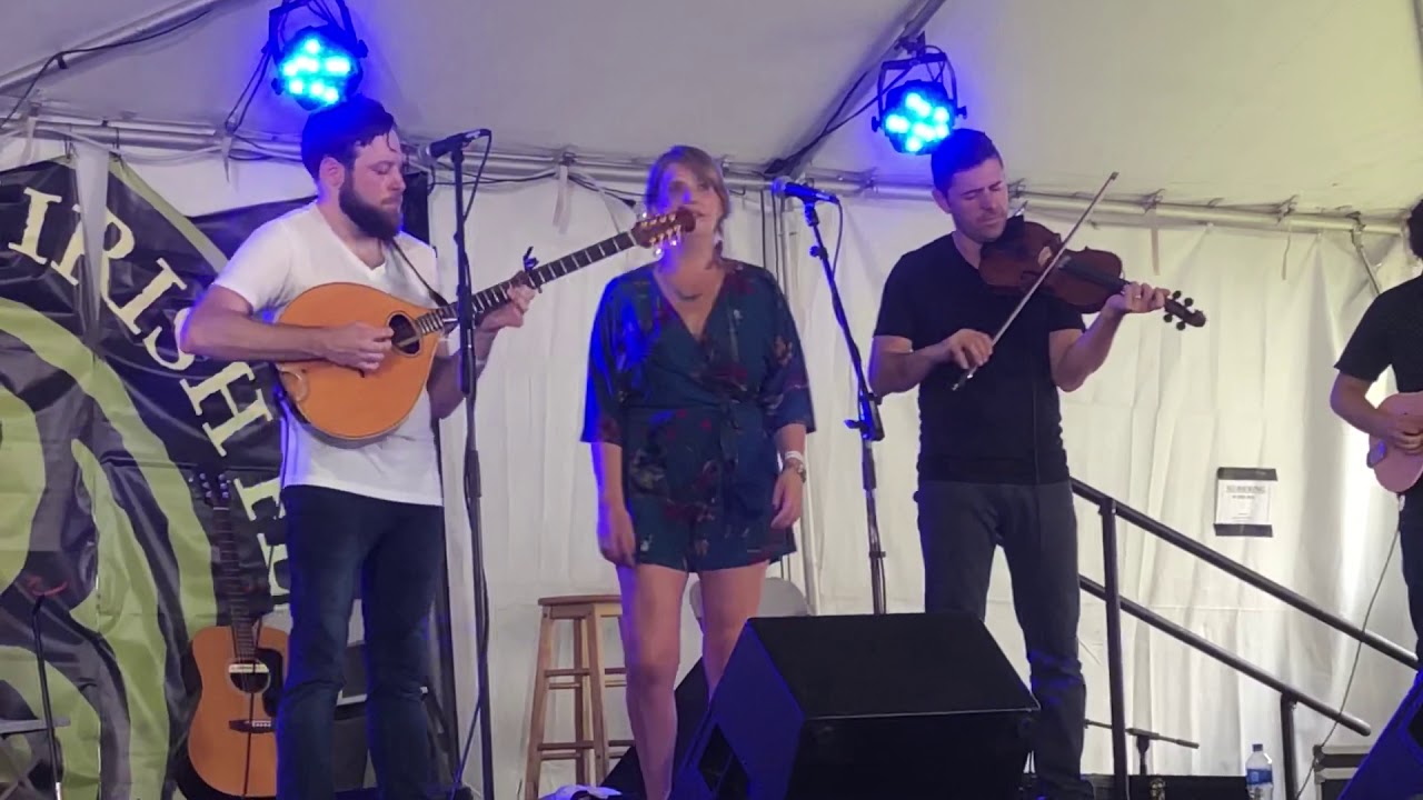 Ashley Davis w/ The Colin Farrell Band @ KC Irish Fest 2018 - YouTube