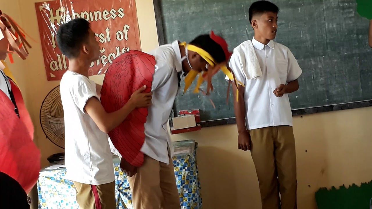 My brother's peculiar chicken - YouTube