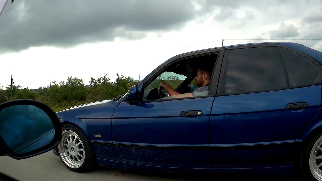 e34 vs e36 - YouTube