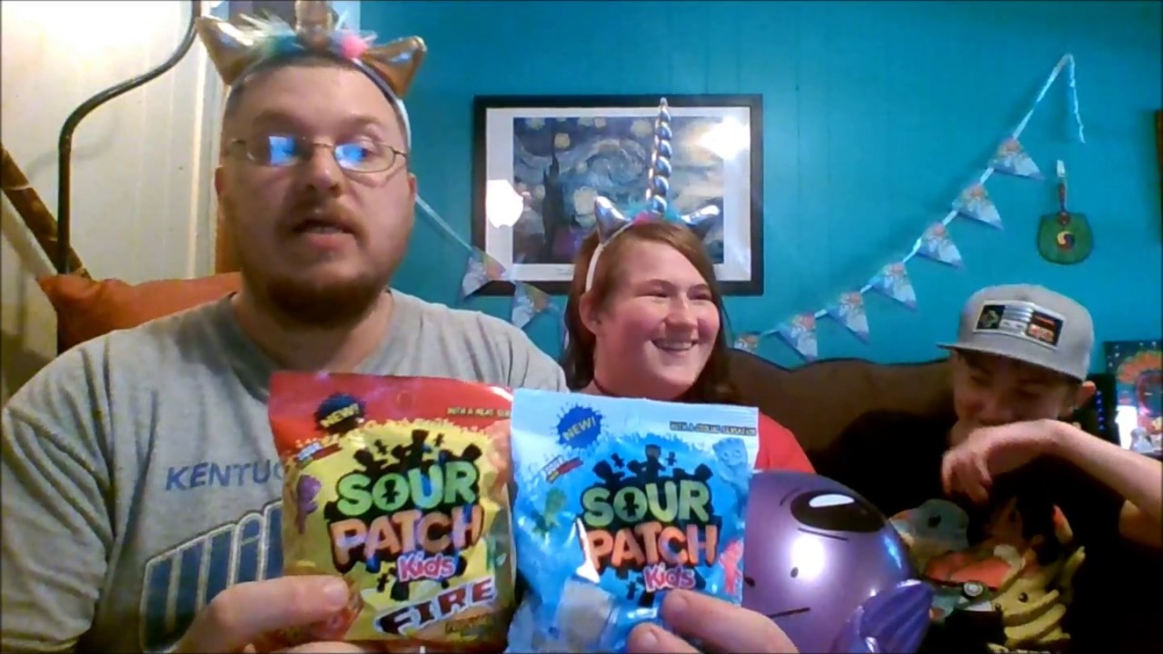 Sour Patch Kids Fire And Ice Review - YouTube