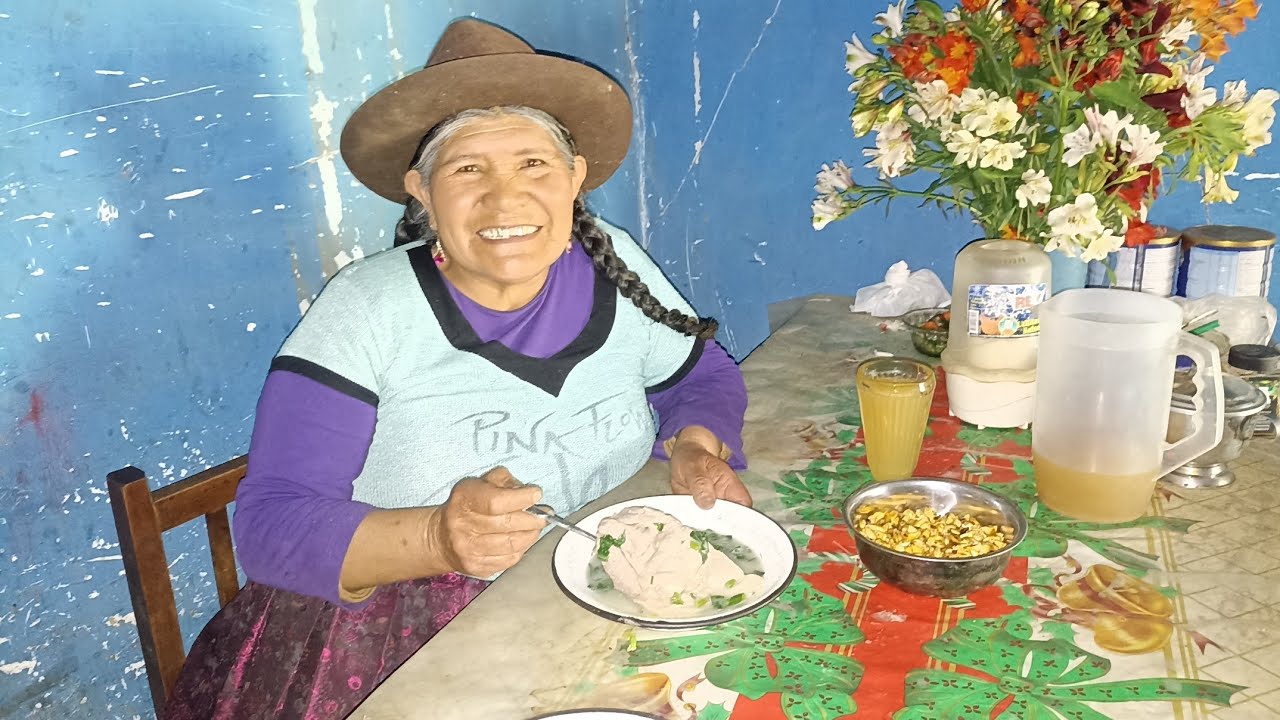 Sopa de Chochoca con Espinaca y Carne de Chancho. - YouTube