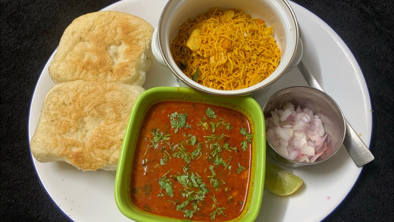 Kolhapur style Usal masala and Usal Recipe - YouTube