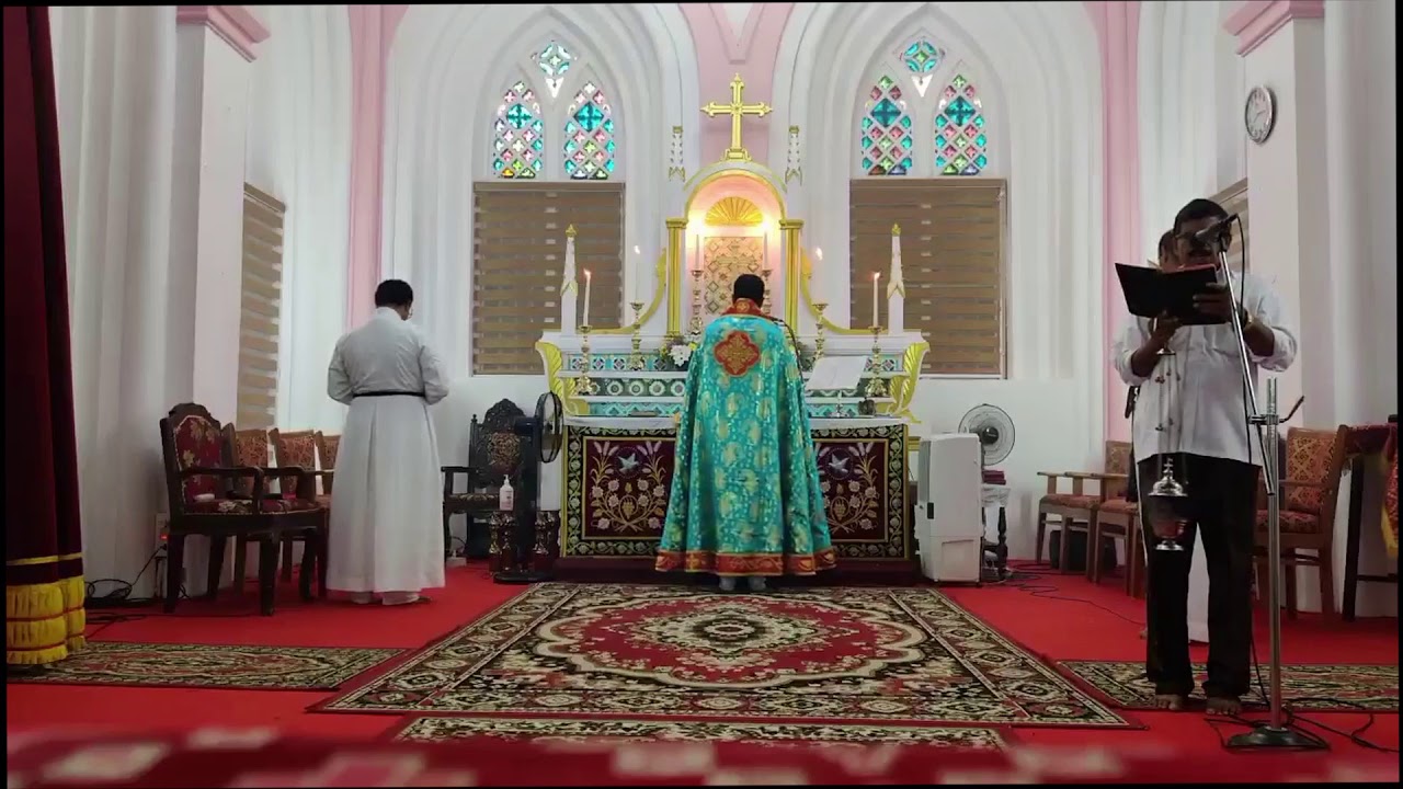 St.Thomas Mar Thoma Church Kozhencherry-Holy Qurabana-19/04/2020 - YouTube