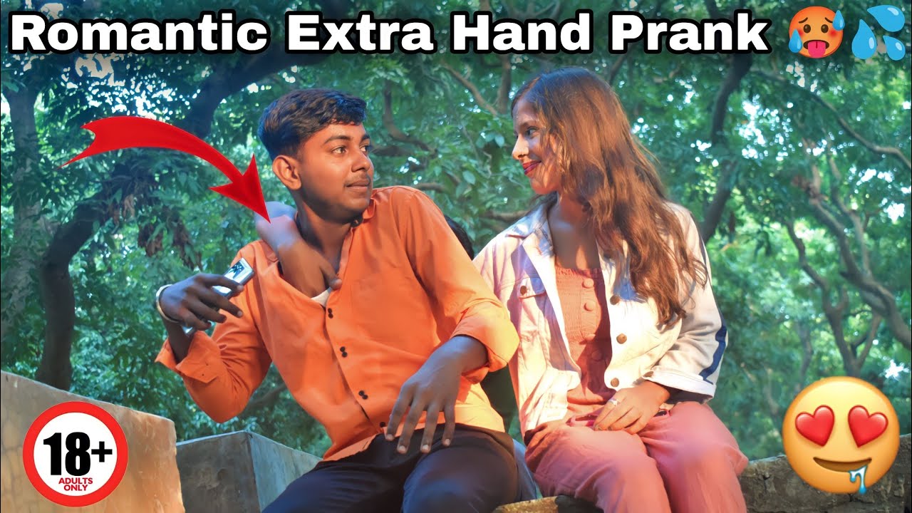 ROMANTIC EXTRA HAND PRANK ON CUTE BOY 😍 ll Nitin Offical Prank - YouTube