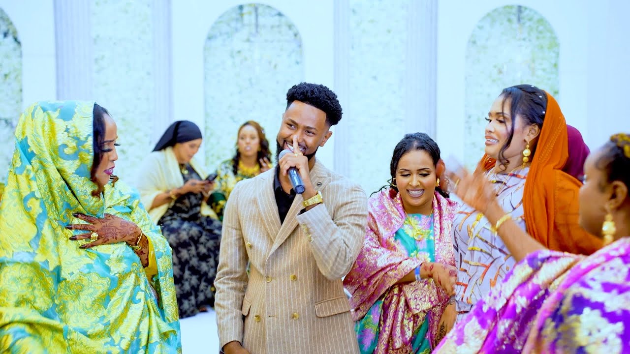 DAYAX DALNUURSHE 2025 | SHIIKHAAL CADEEY | OFFICIAL MUSIC VIDEO - YouTube