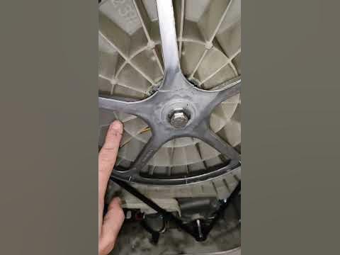 Треснул шкив в стиральной машине 🤭 - YouTube