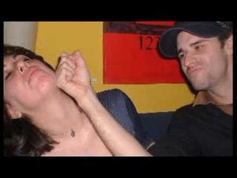 Paula Macedo e Icarius KNOKED OUT