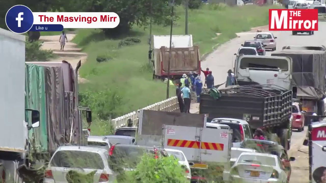 Heavy congestion at Mucheke Bridge in Masvingo - YouTube