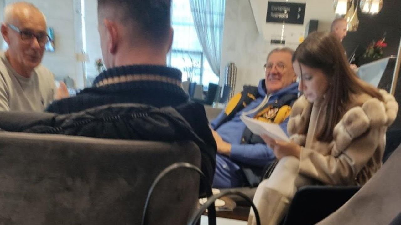 'Ulovljeni' u hotelu: Nasmiješeni Zdravko Mamić i Jelena snimljeni u ...