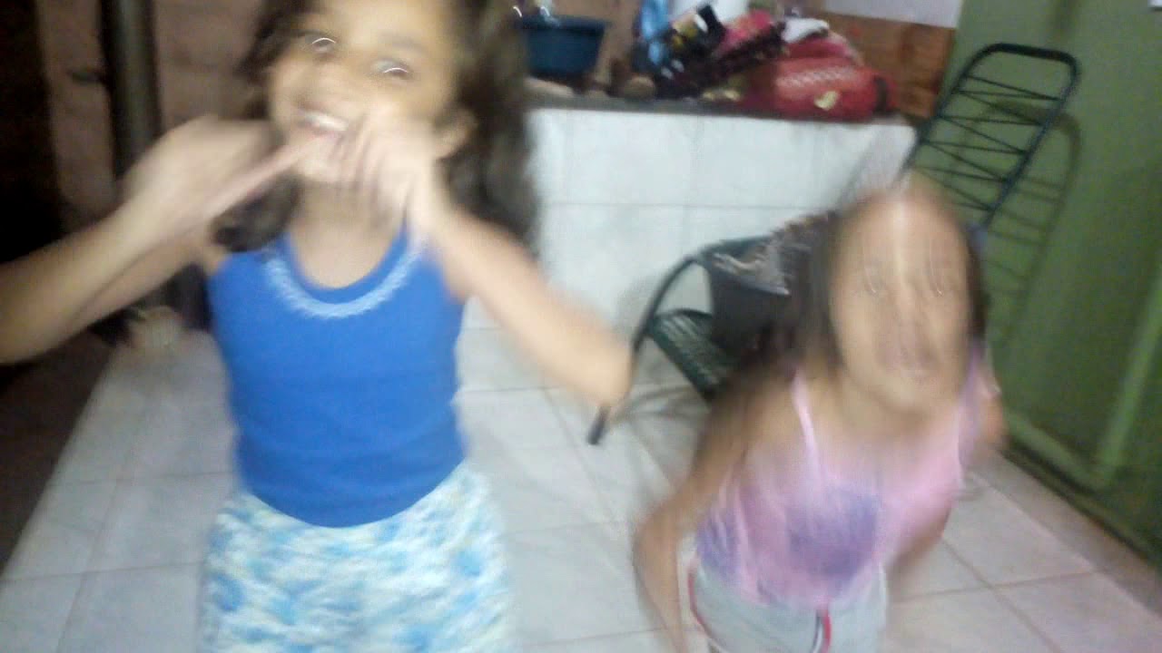 Brincando Com Minha Irmã Youtube 0001