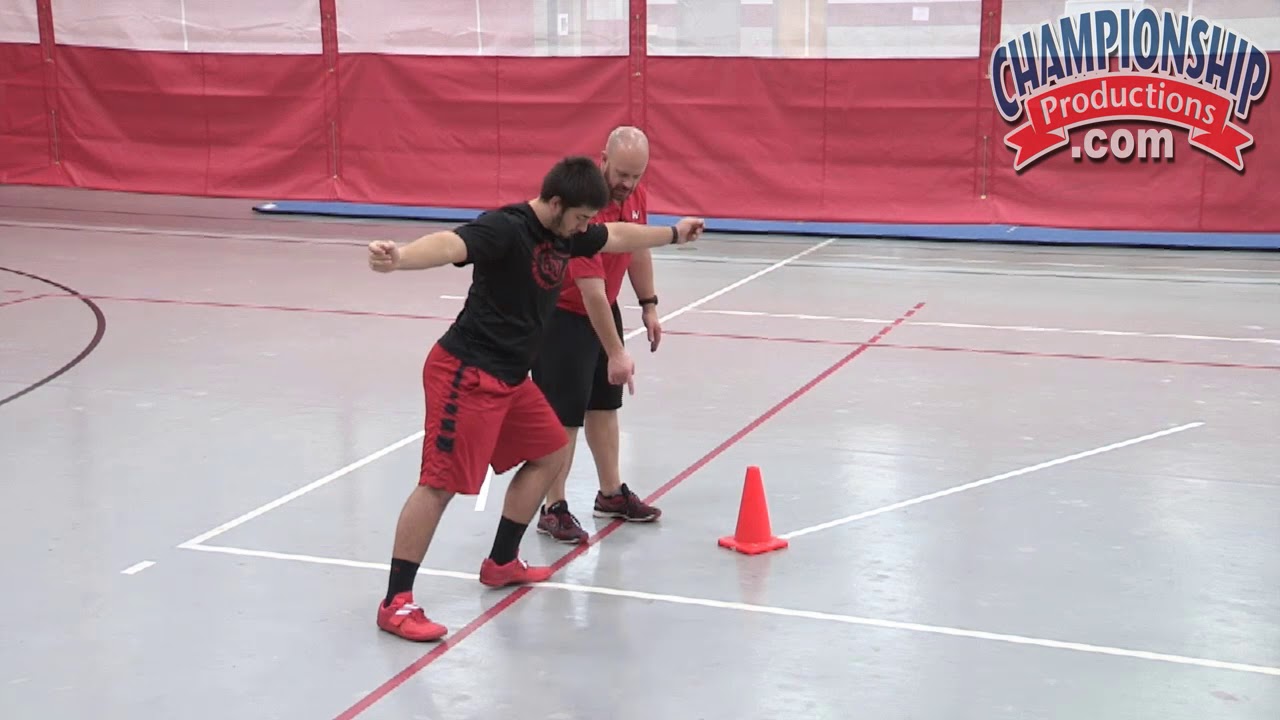 Moving Out of the Back of the Ring for Shot Put & Discus! - YouTube