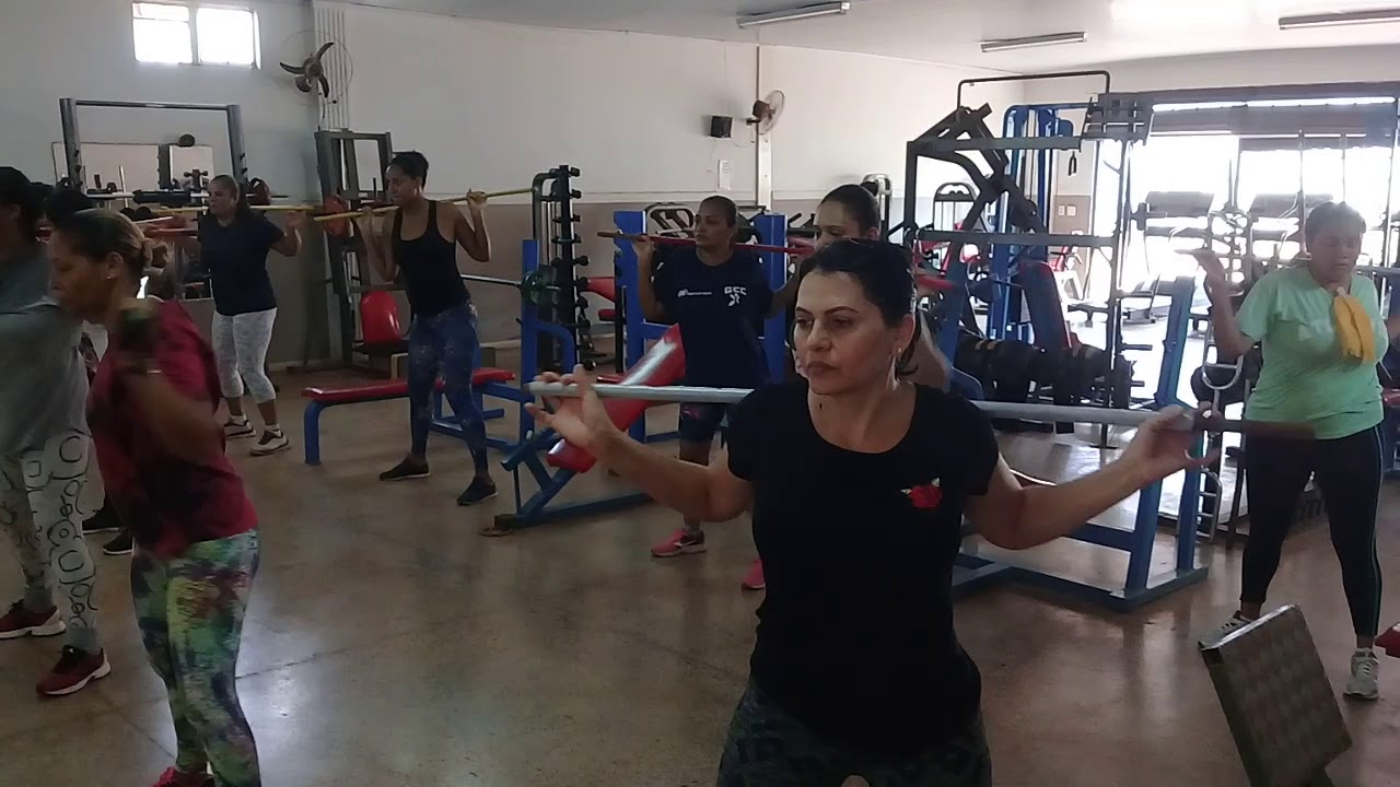 Academia Império da maromba(3) - YouTube