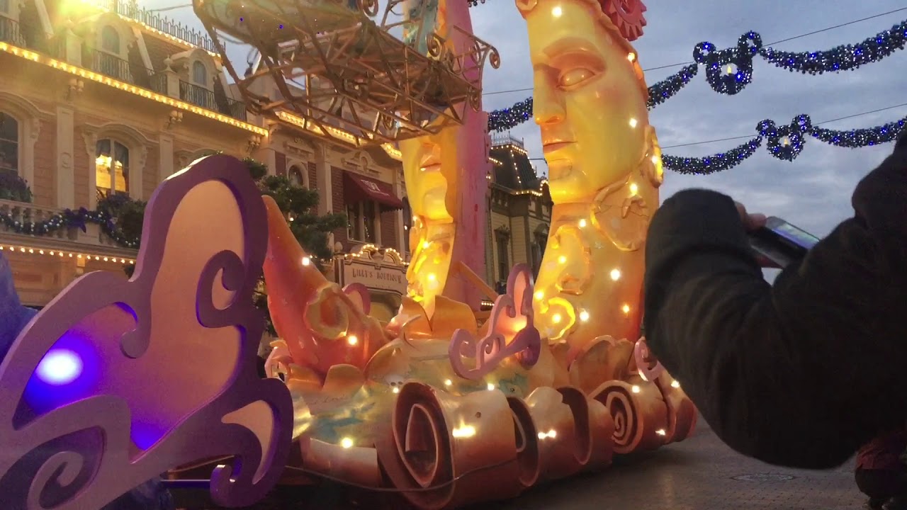 Disneyland Paris Disney Stars on Parade 25th Anniversary - YouTube
