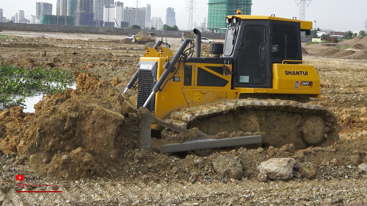 Huge Steam Dozer Pushing Land Extreme Heavy Machine Stronger - YouTube
