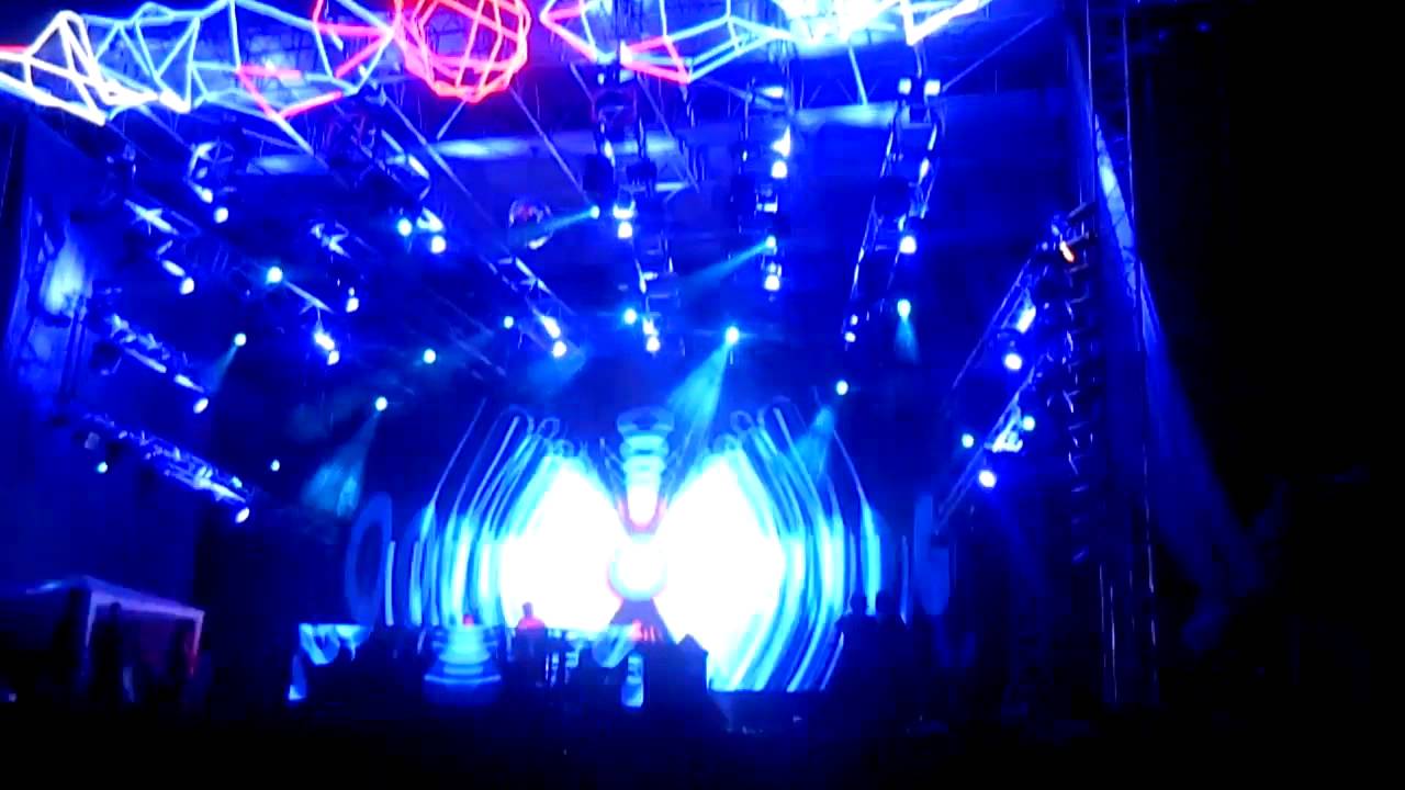dance arena exit 2013 - YouTube