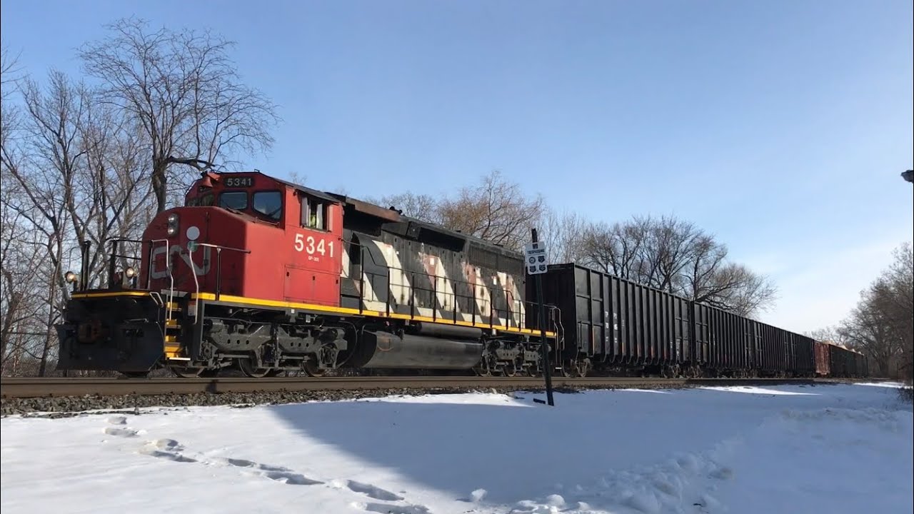 CN 5341 on L523 - YouTube