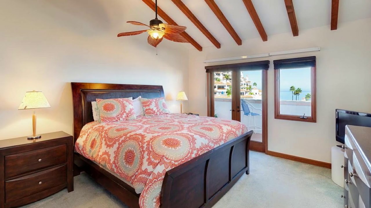 Hamiltone Cove, Catalina, Avalon, CA - YouTube