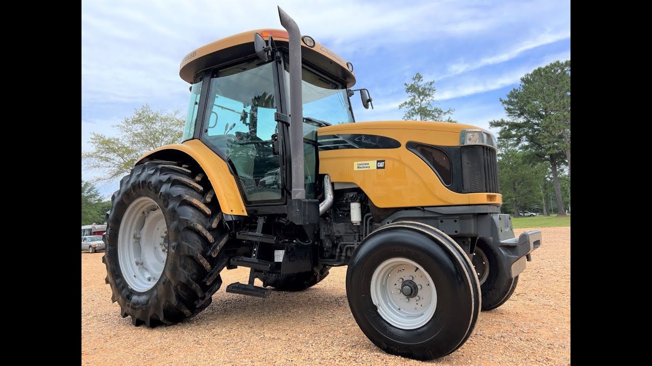 2009 Challenger MT445B Enclosed Cab 2WD Utility Tractor SN031 Lot#567 ...