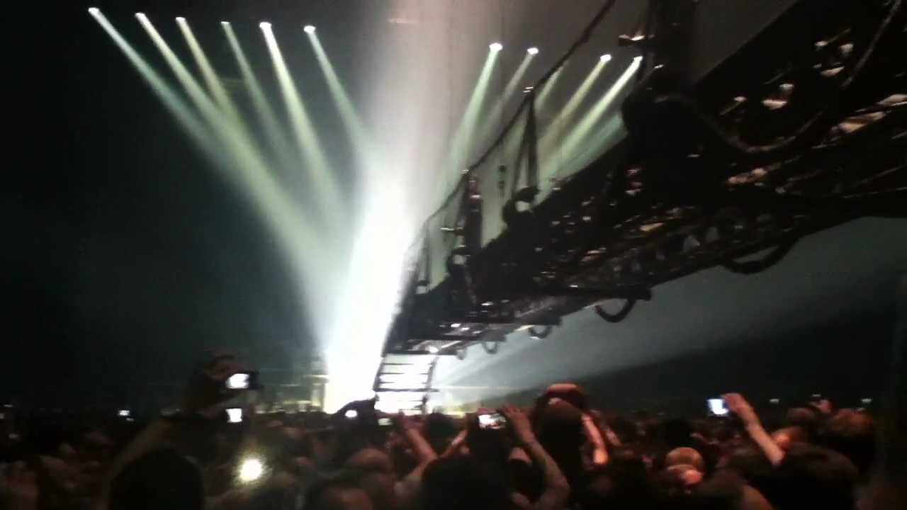 Rammstein - Keyboard ''solo'' ( Live Ahoy 2012 ) - YouTube