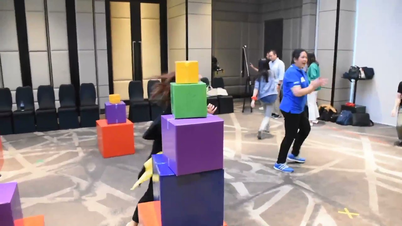 Tower of Hanoi Team building activity - YouTube