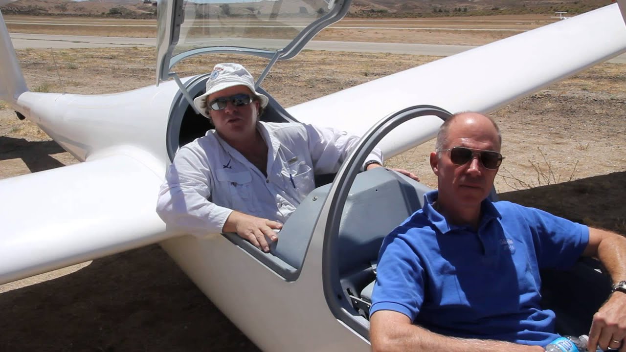 TIS Advice to future pilots from Rick Searfoss & Scott Wiley - YouTube