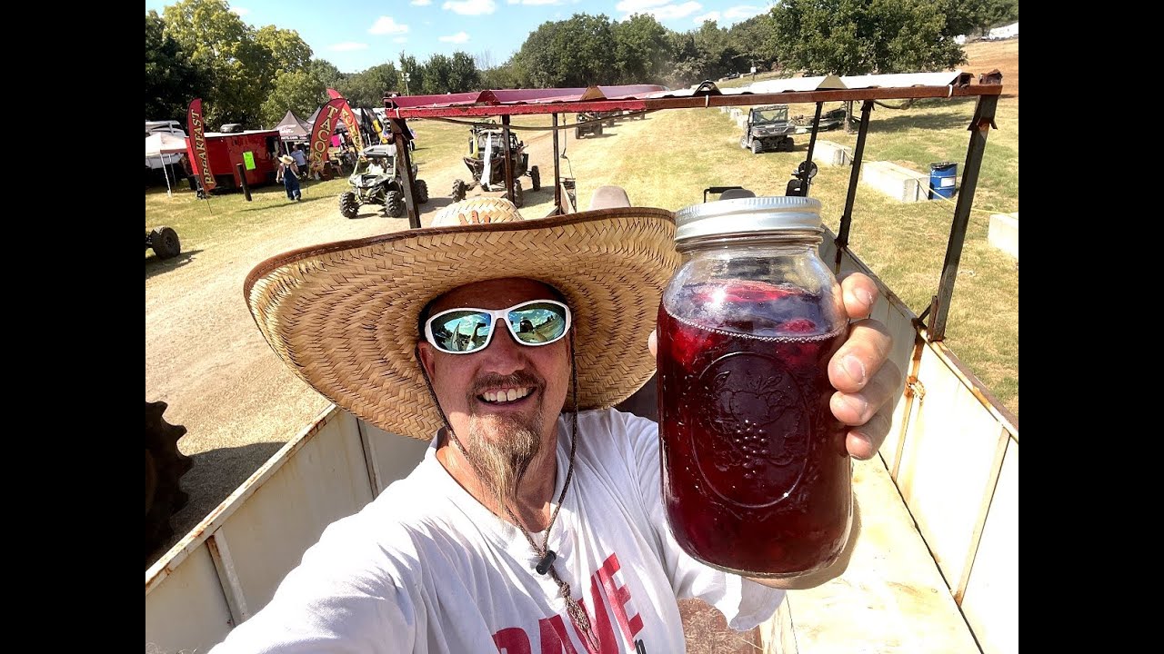 Rednecks With Paychecks 2021 Fall Mud Crawl - YouTube