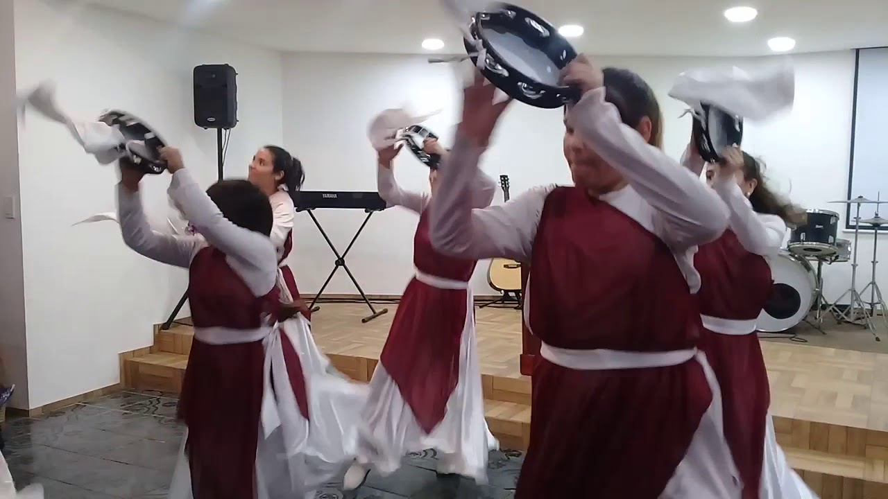 Danzo en el río, Miel San Marcos - Danza - YouTube