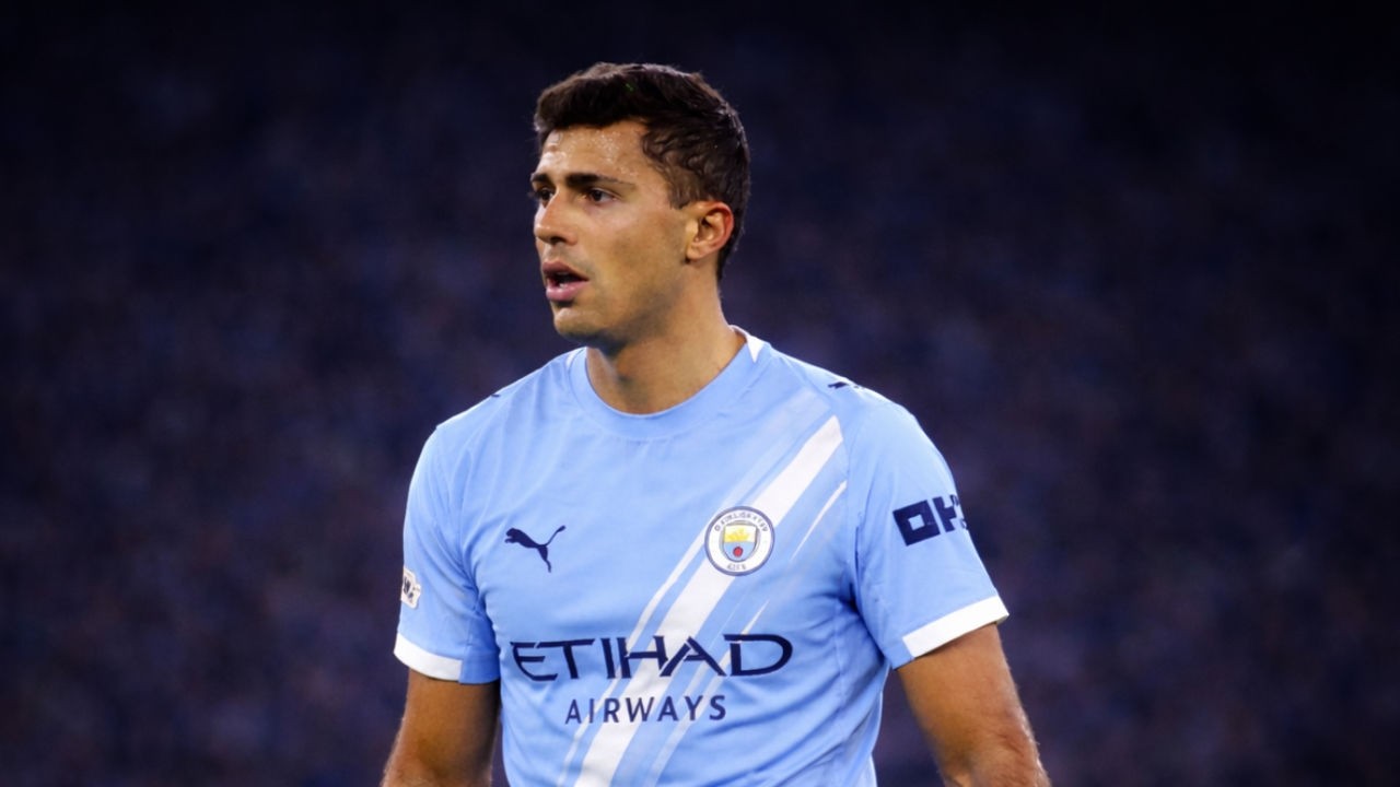 Rodri Back to His BEST Skills, Vision & Tactical Mastery 2025/26 - YouTube