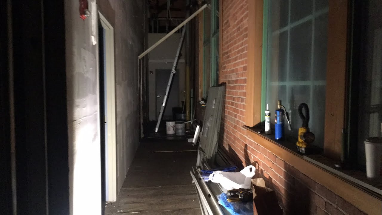 It’s Raining ☔️ Inside 😲 Setting Up Tarps to Catch the Water 💦 - YouTube